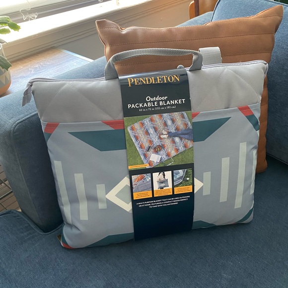 Pendleton | Other | Pendleton Outdoor Blanket 6 X 72 | Poshmark